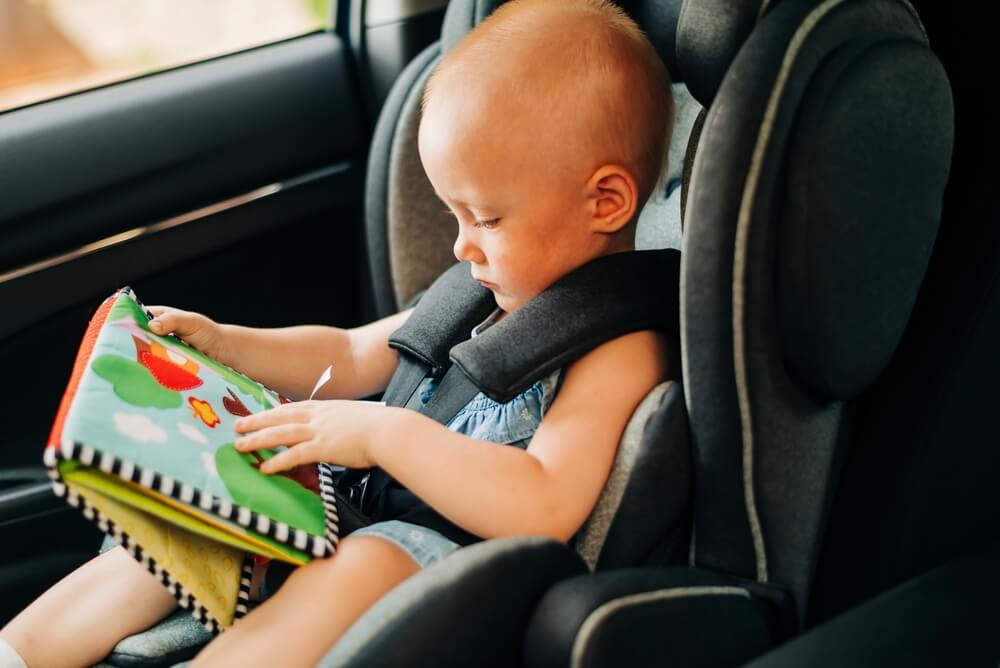 Dlhý výlet autom s deťmi? Tipy, ako si cestu uľahčiť | BRENDON